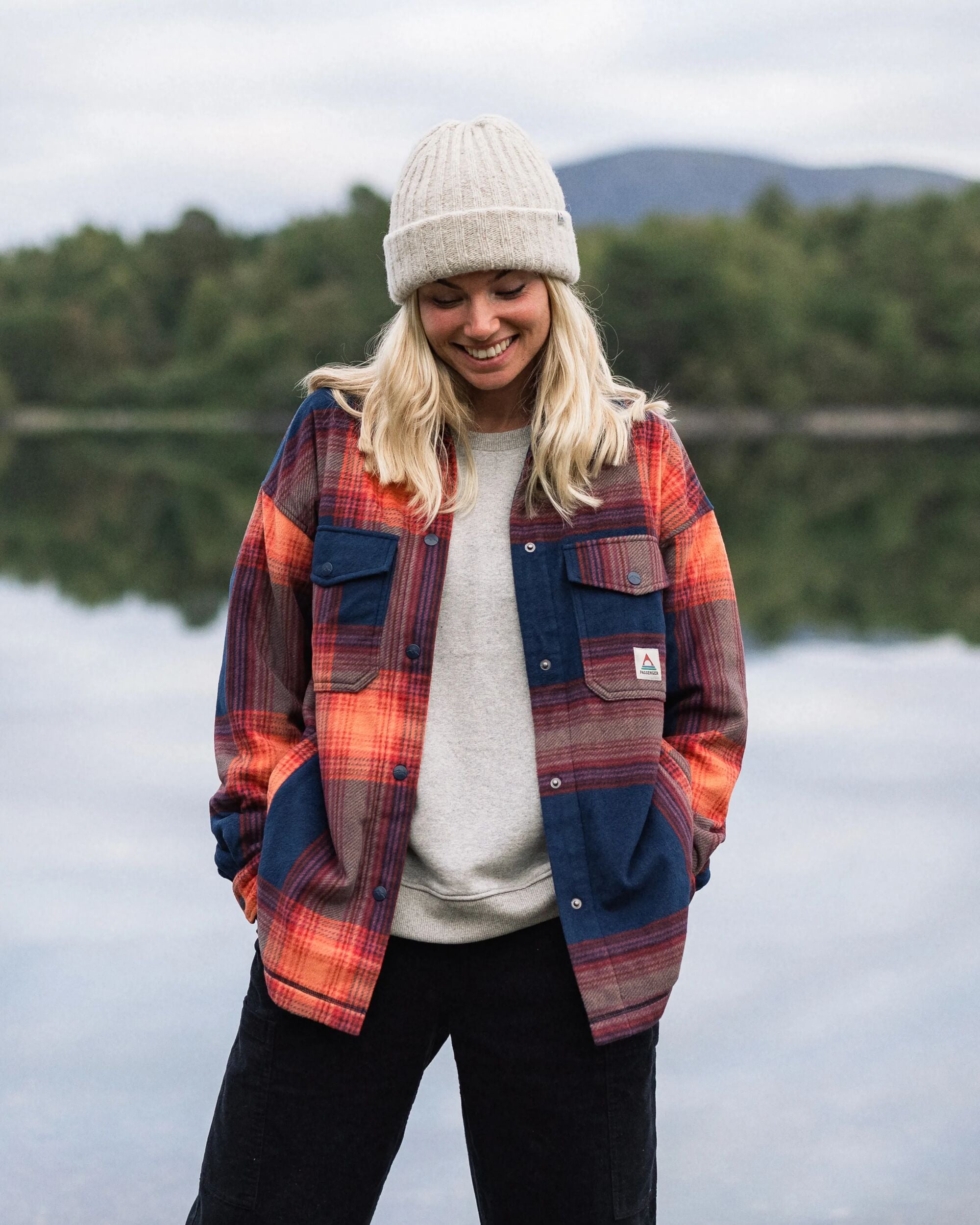 East Polar Fleece Shirt Rich Navy/ Red Ochre Check – Passenger
